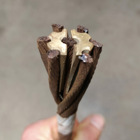 Jeux de coins pour le débardage forestier à câble.